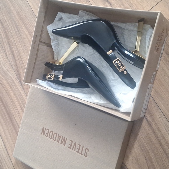 Steve Madden | Shoes | Steve Madden Divine Sling Back Heels Euc With ...